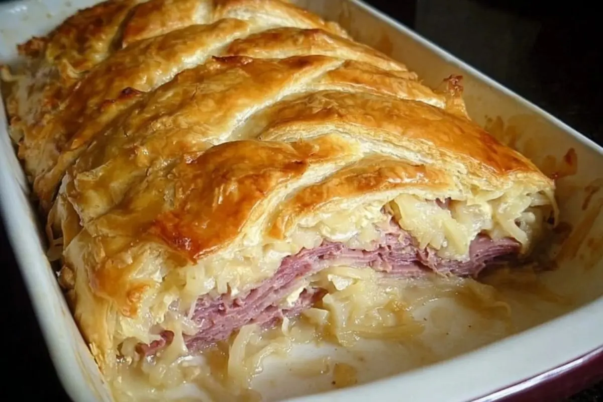 Delicious Reuben Crescent Bake