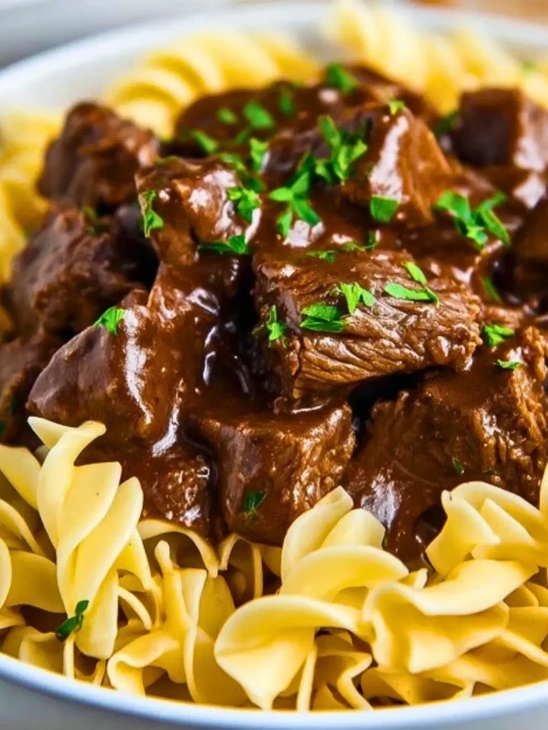 Easy Crockpot Beef Tips & Noodles